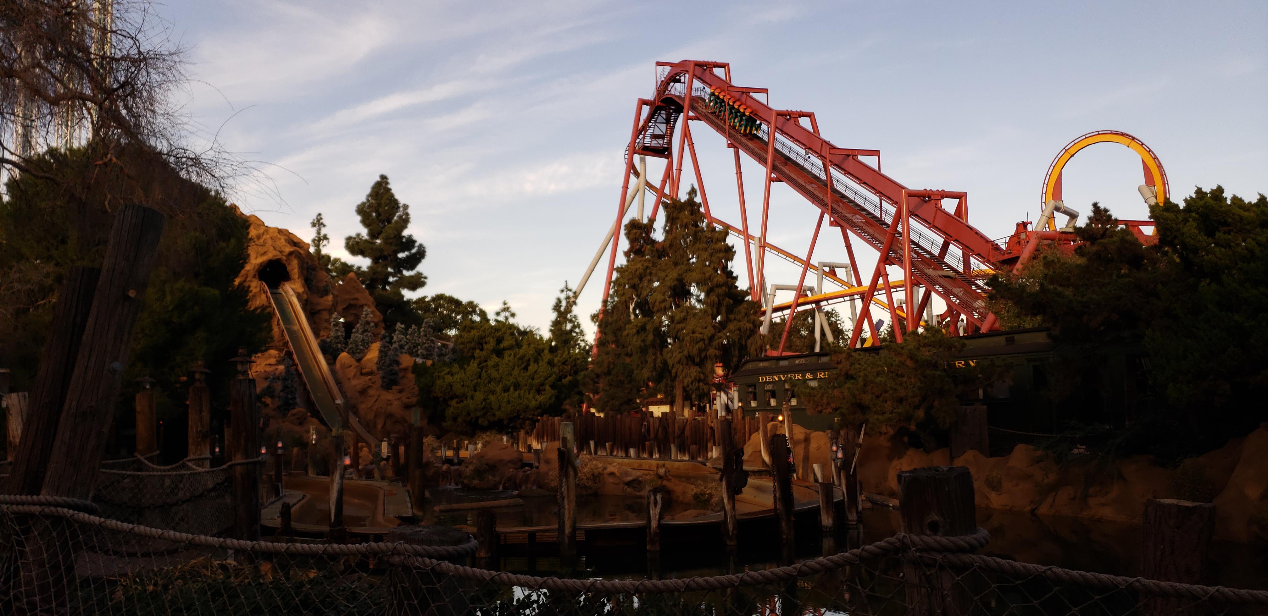 Knott's is a beautiful park | Scrolller