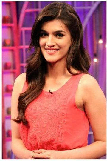 Kriti Sanon. Red Hot. | Scrolller