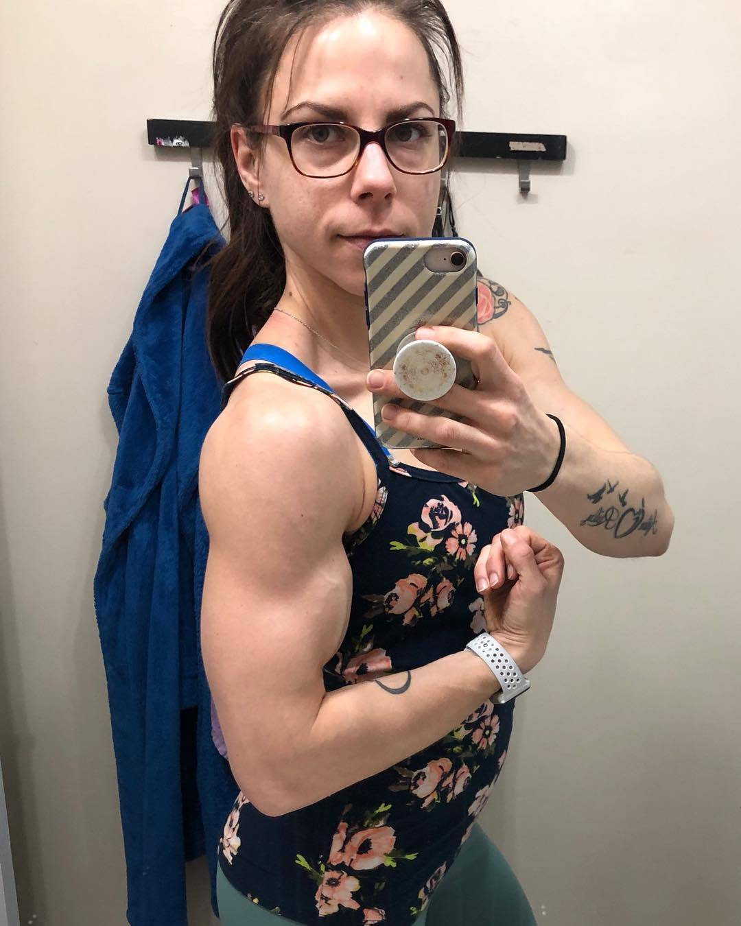 krystenloves2lift | Scrolller