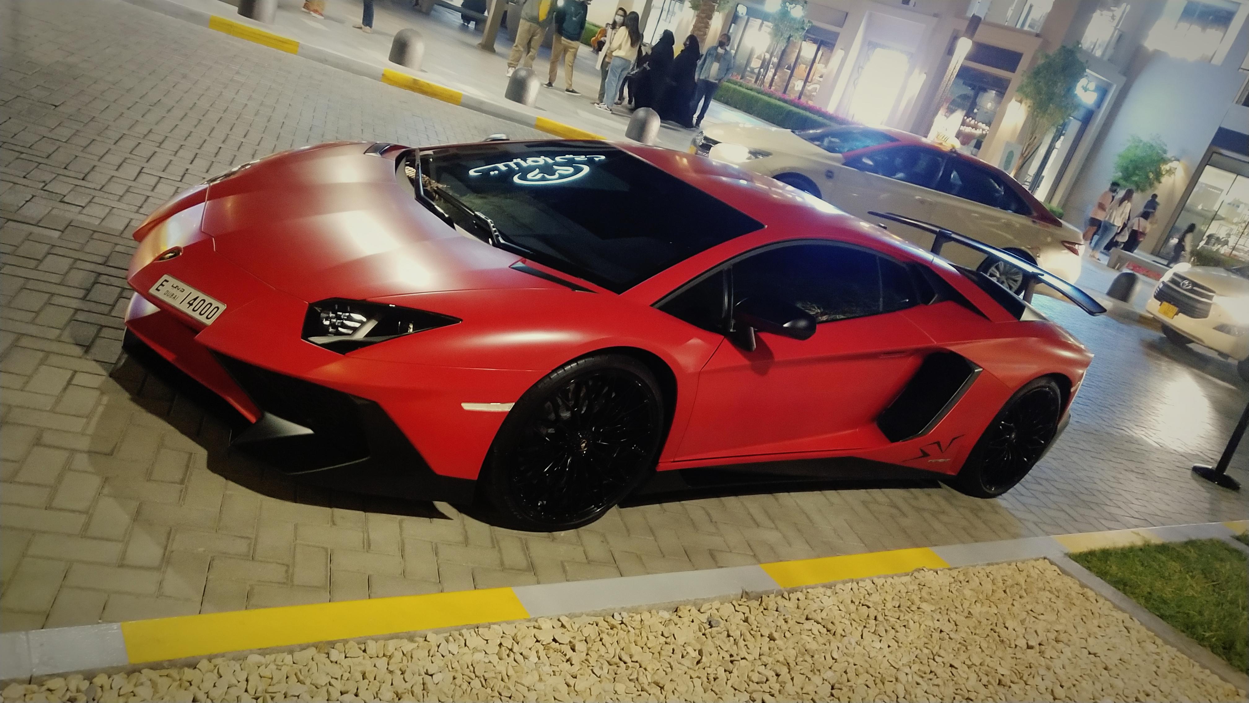 Lamborghini Aventador SV | Scrolller