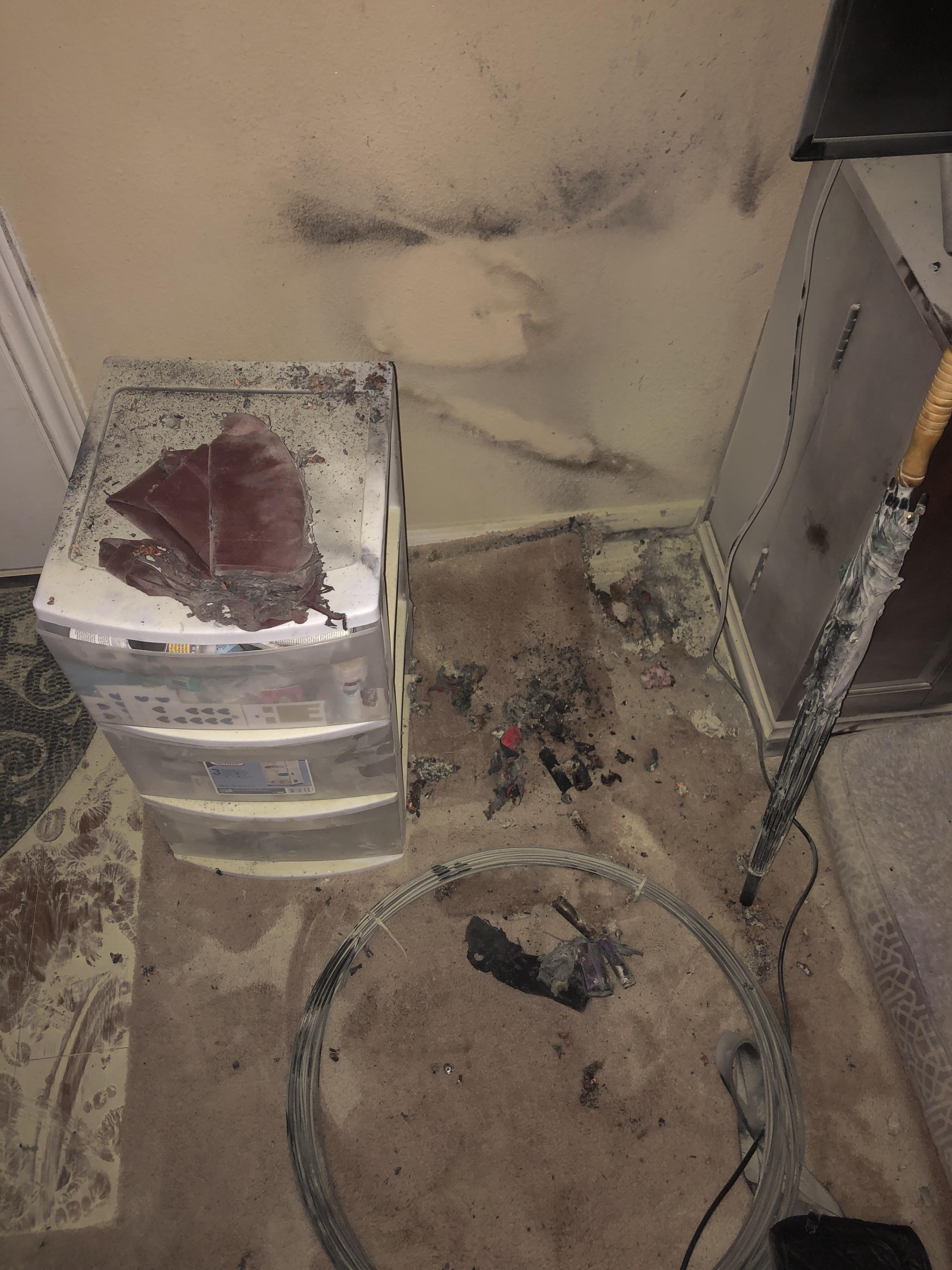 Laptop battery exploded. Greeeaatttt. | Scrolller