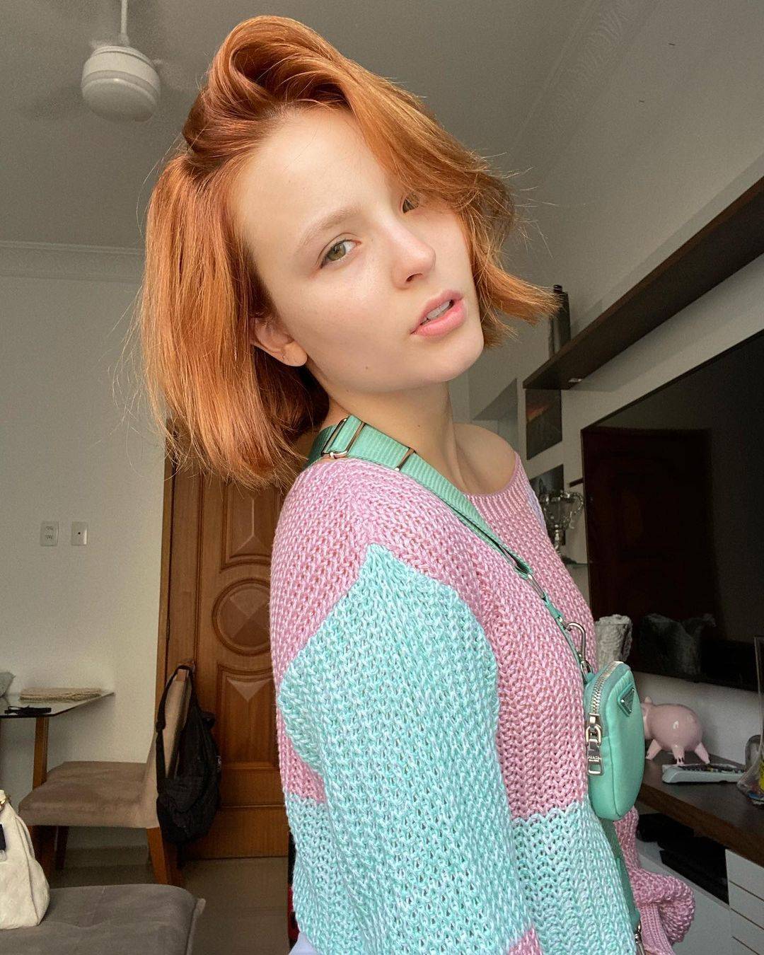 Larissa Manoela | Scrolller