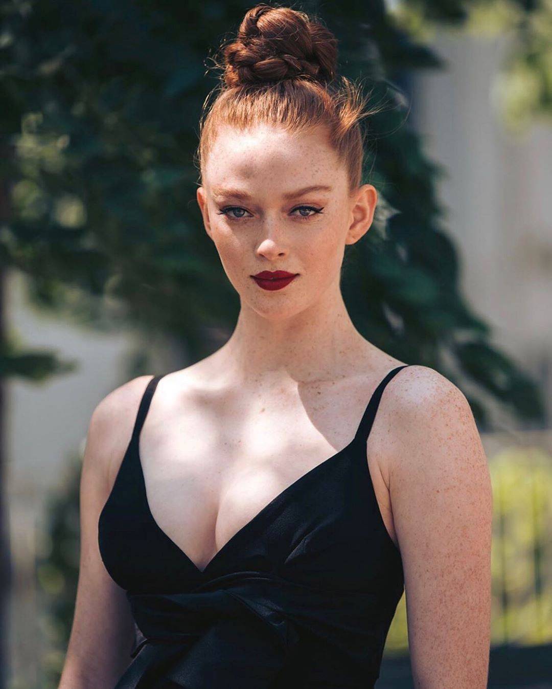 Larsen Thompson in Paris | Scrolller