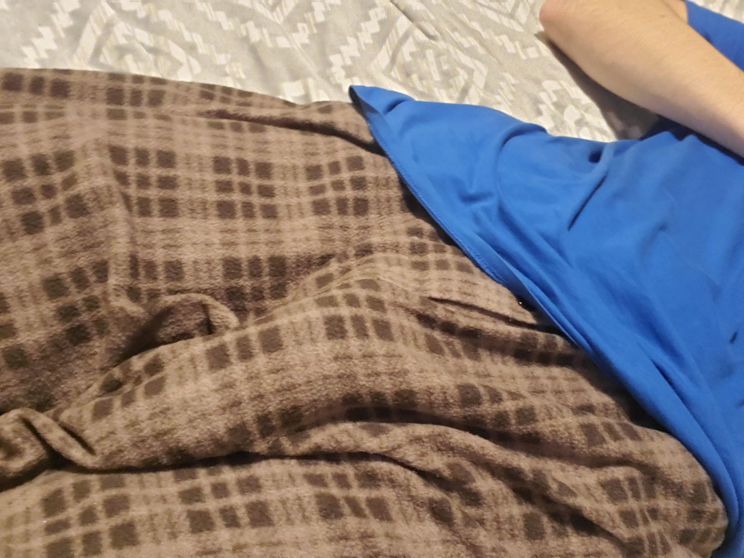 Laying down | Scrolller