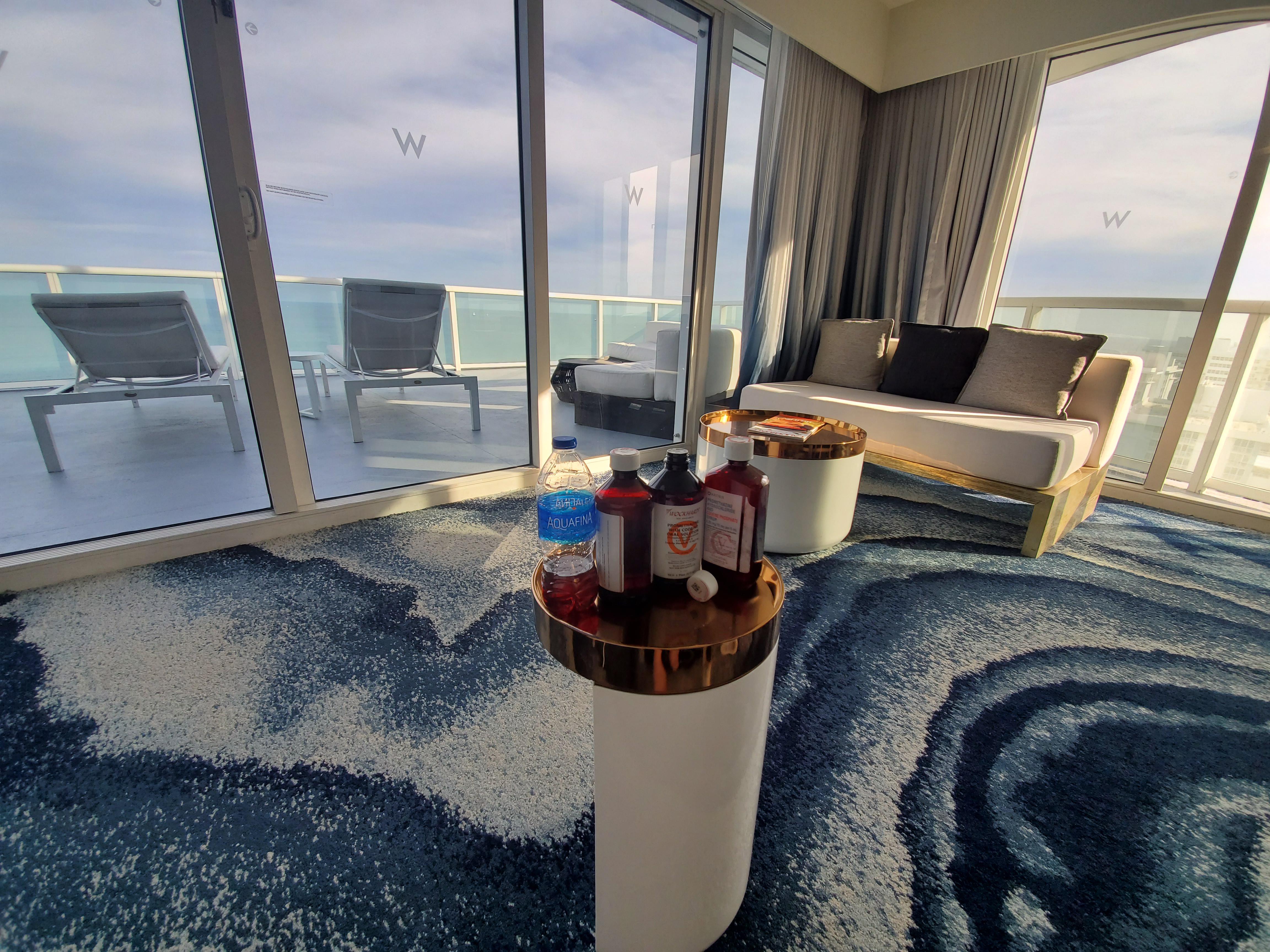 Lean on me | Scrolller