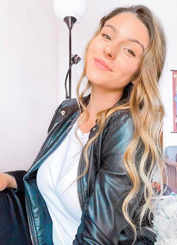 Leather jacket | Scrolller