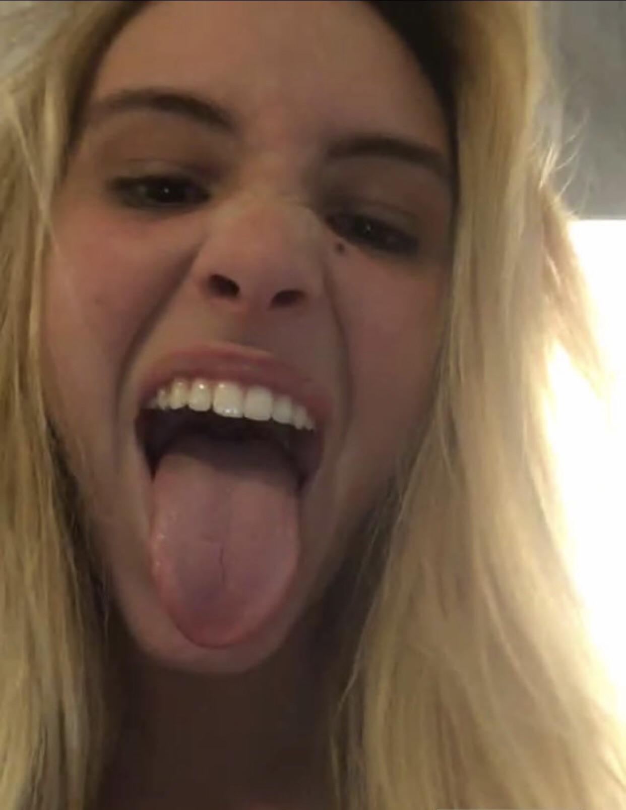 Lele Pons | Scrolller