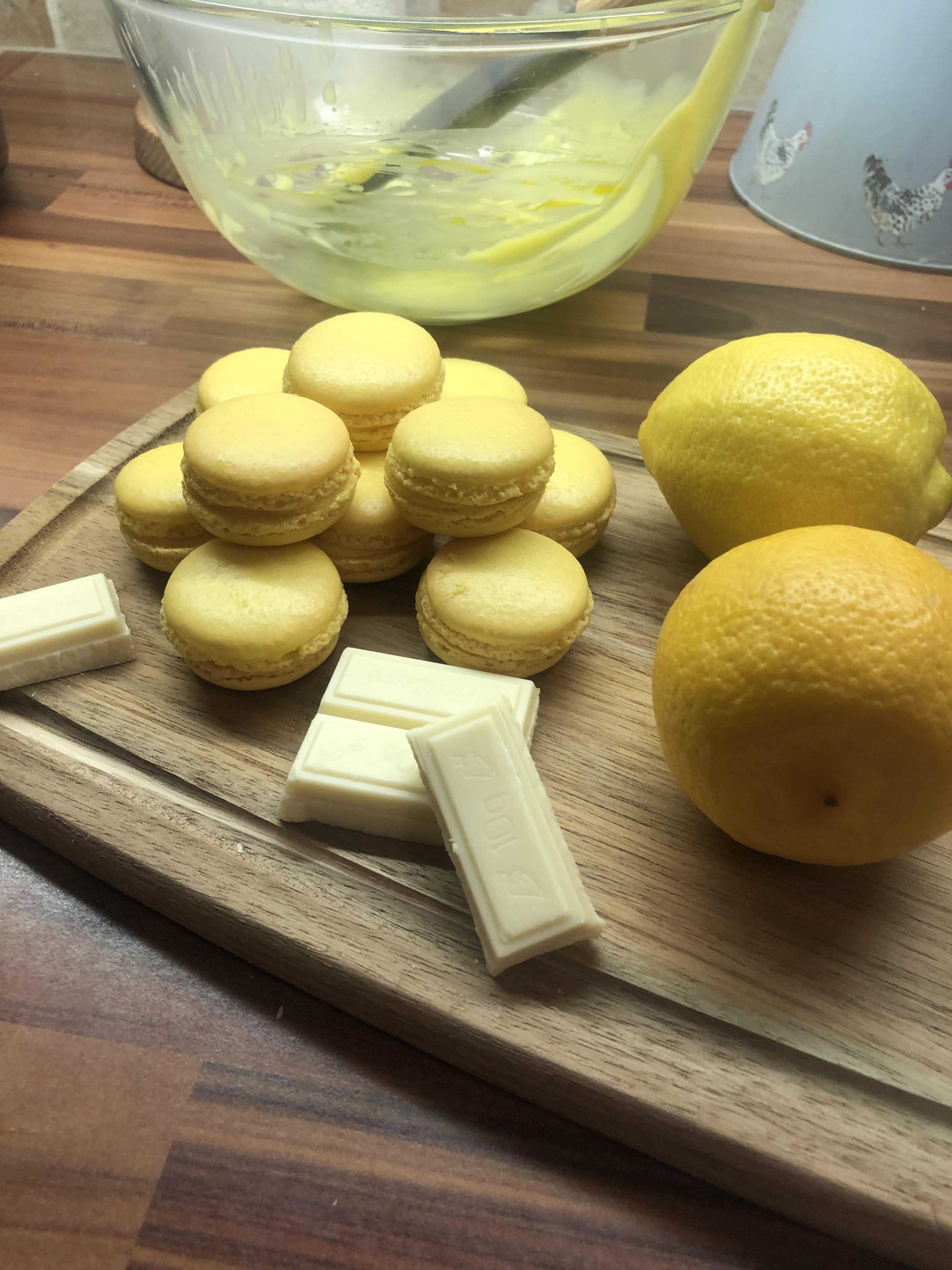 Lemon and White Choc Macarons | Scrolller