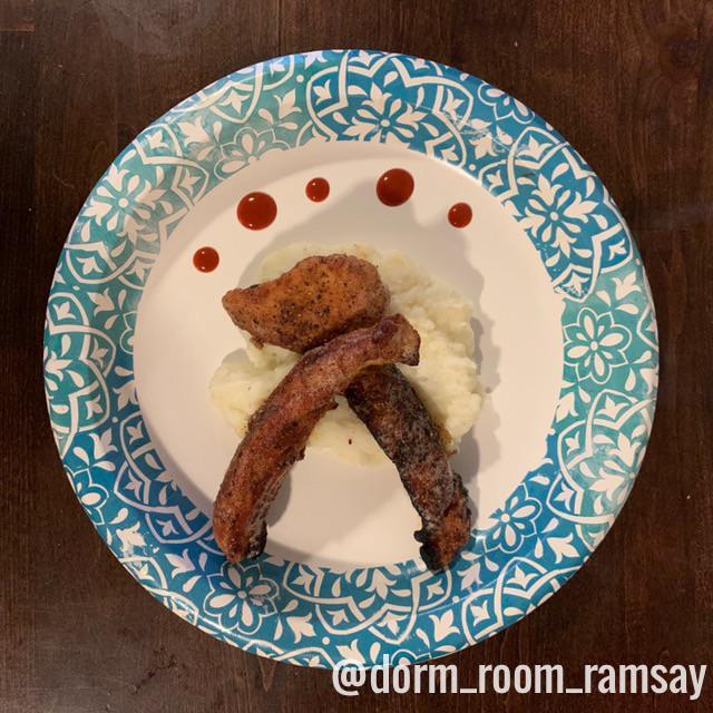 Lemon pepper fried chicken with garlic mashed potatoes. | Scrolller