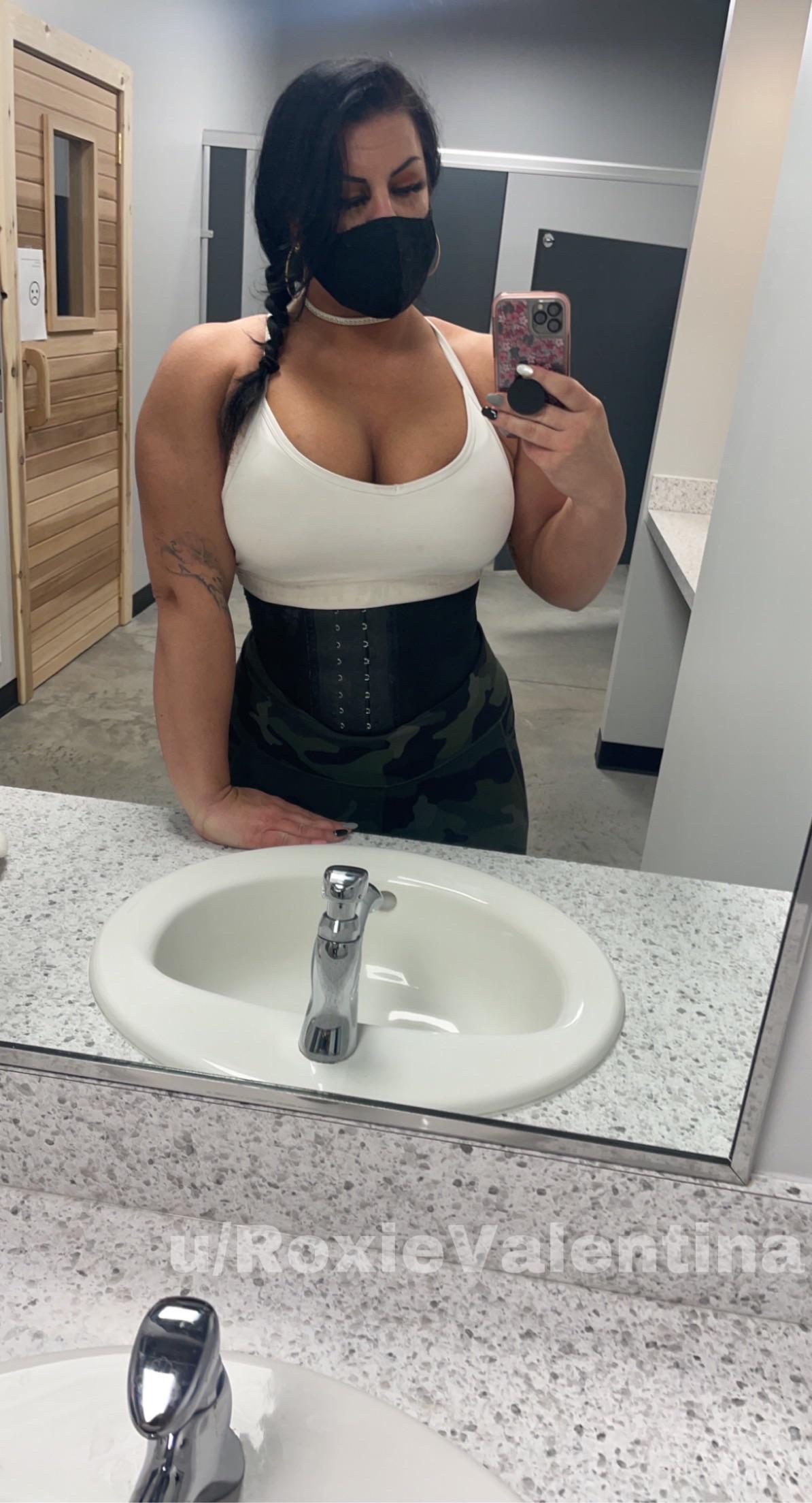 Let’s workout | Scrolller