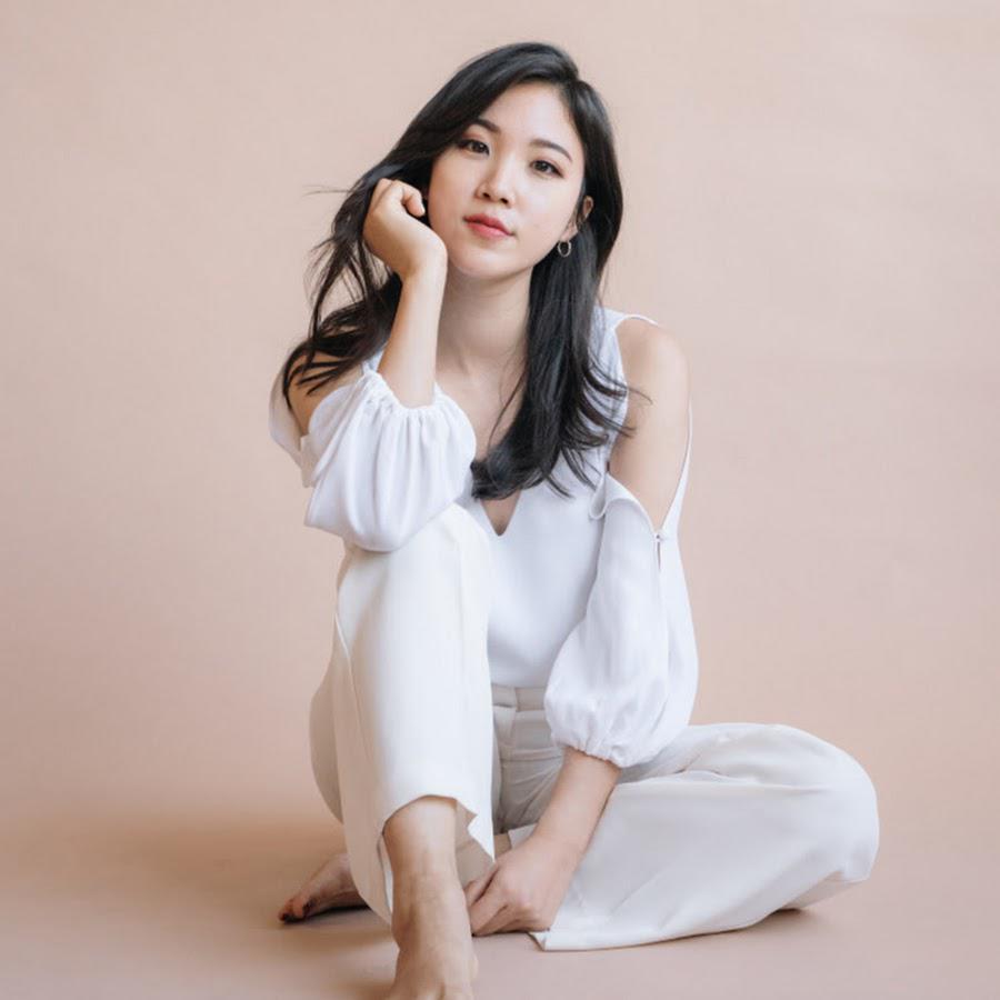 Liah yoo | Scrolller