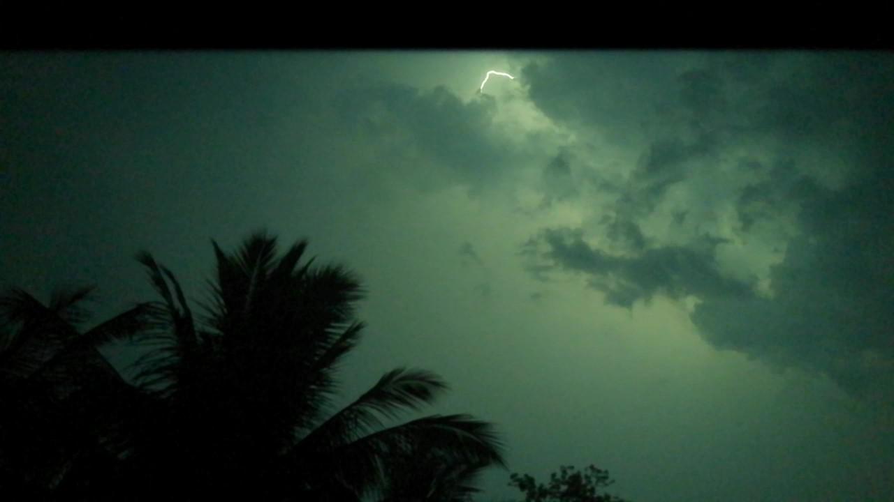 Lightning-lit night sky | Scrolller