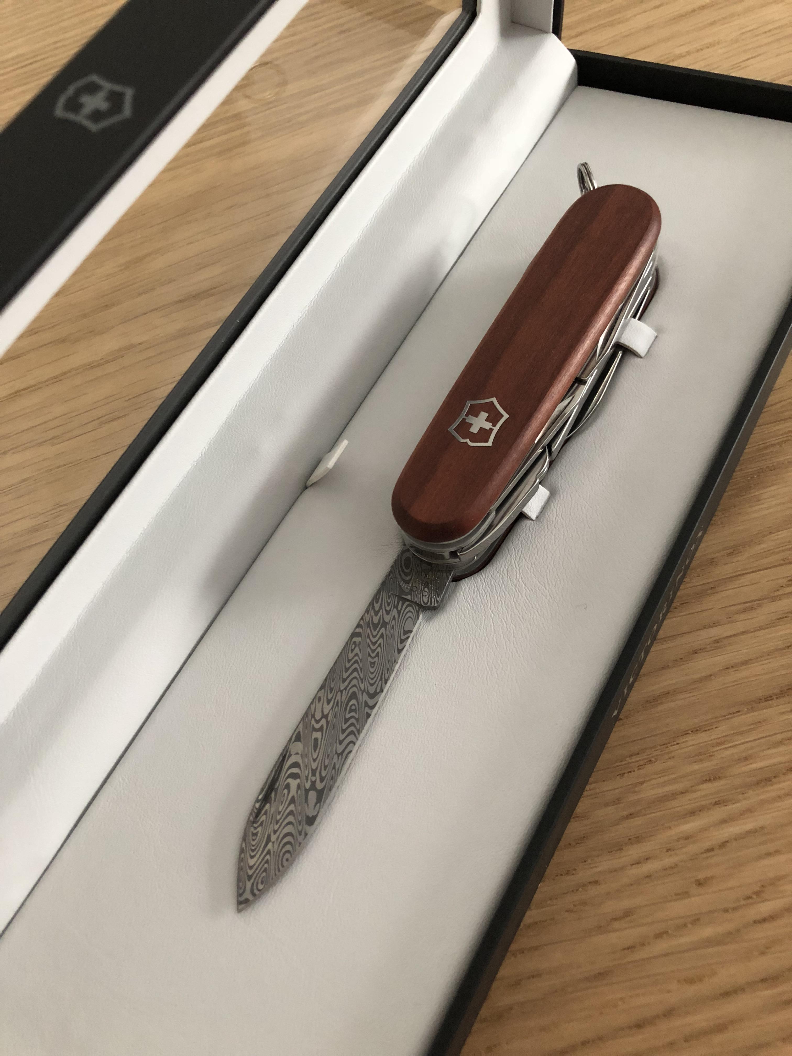 Limited edition 18’ ️ | Scrolller