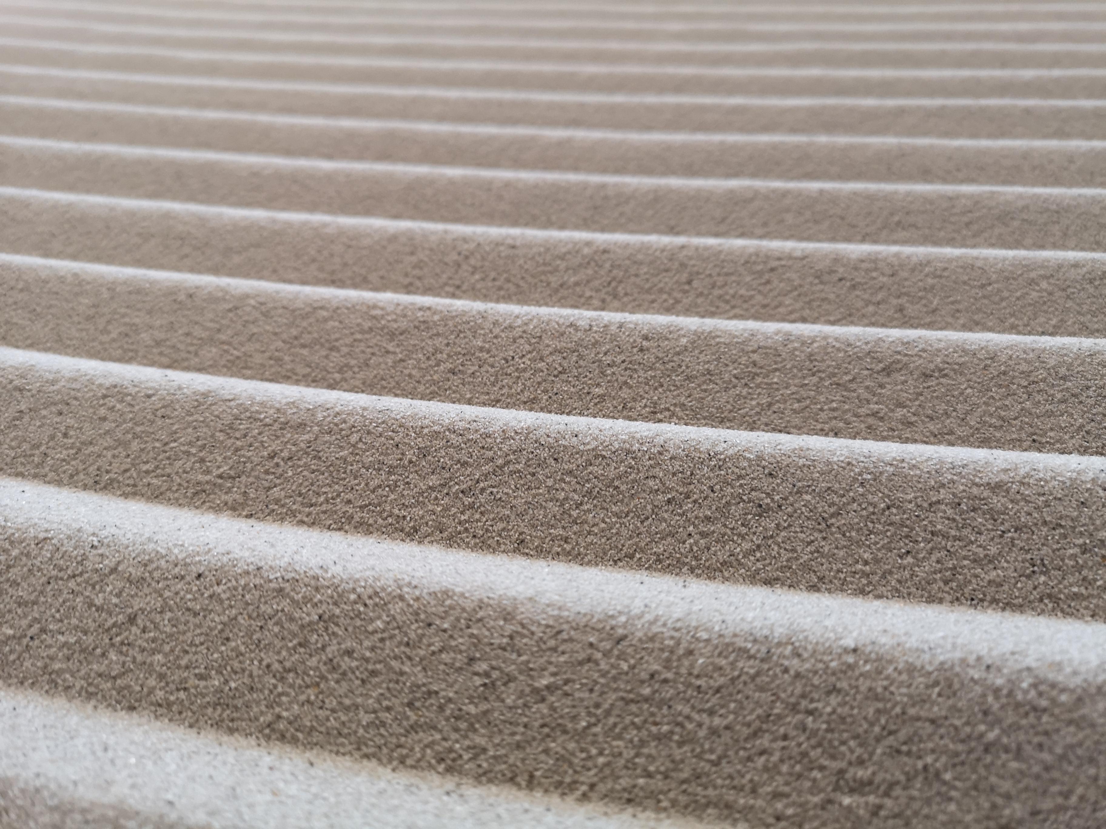 Lines in the sand. | Scrolller