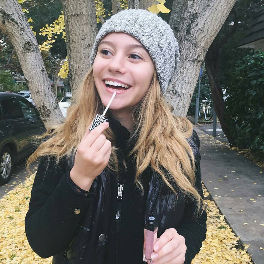 Lip Balm | Scrolller