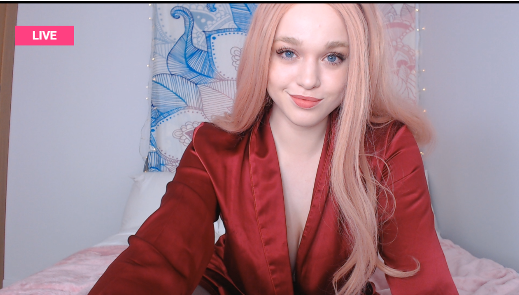 Live cumshow on cam right now! Come join me on live.sarahcalanthe.com :D | Scrolller
