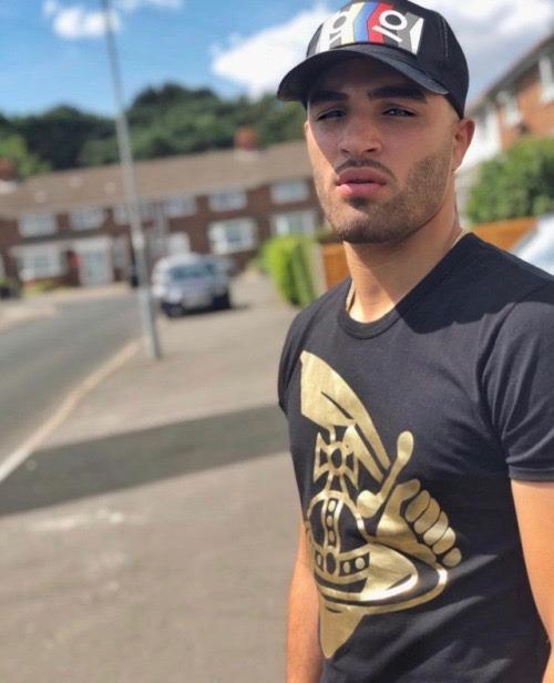 London bro | Scrolller