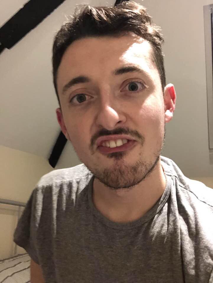 Looking Like Sid The Sloth Scrolller 8269