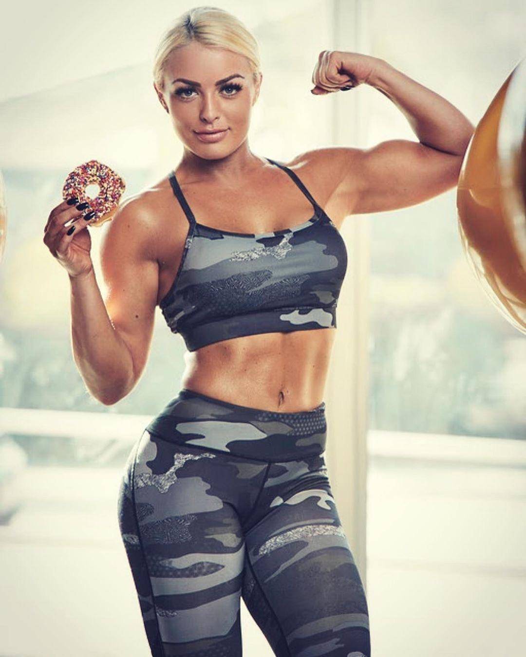Looking to be overpowered and dominated by Goddess Mandy | Scrolller