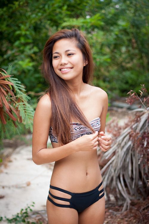 Love her bikini. | Scrolller