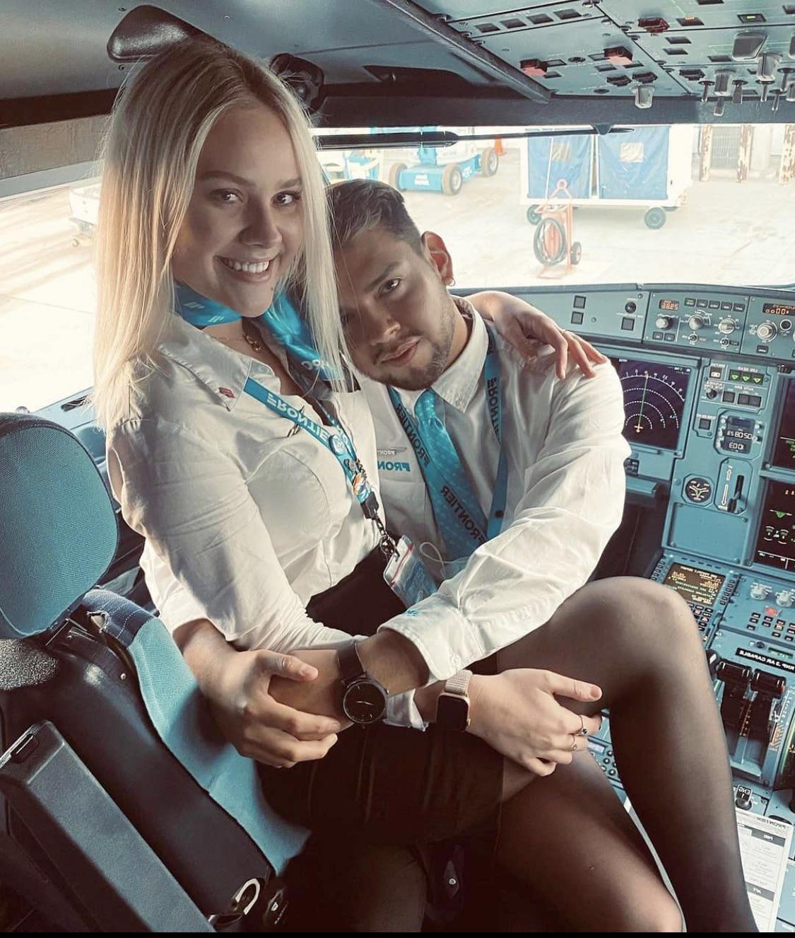 Love is in the air | Scrolller