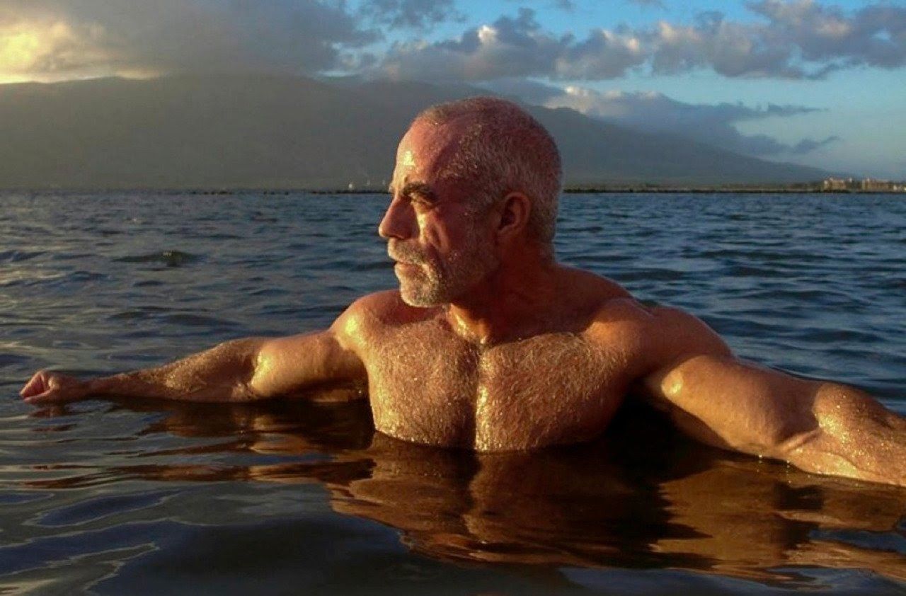 Love is like a drop in the ocean | Scrolller