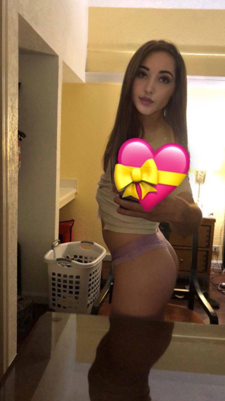 Love pleasing men as I turn more and more girly | Scrolller