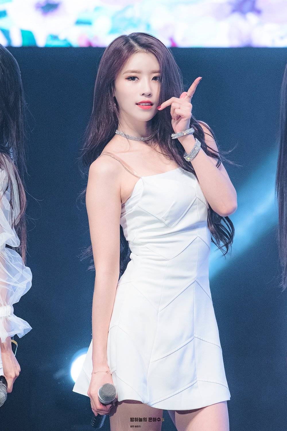 Lovely Mijoo | Scrolller