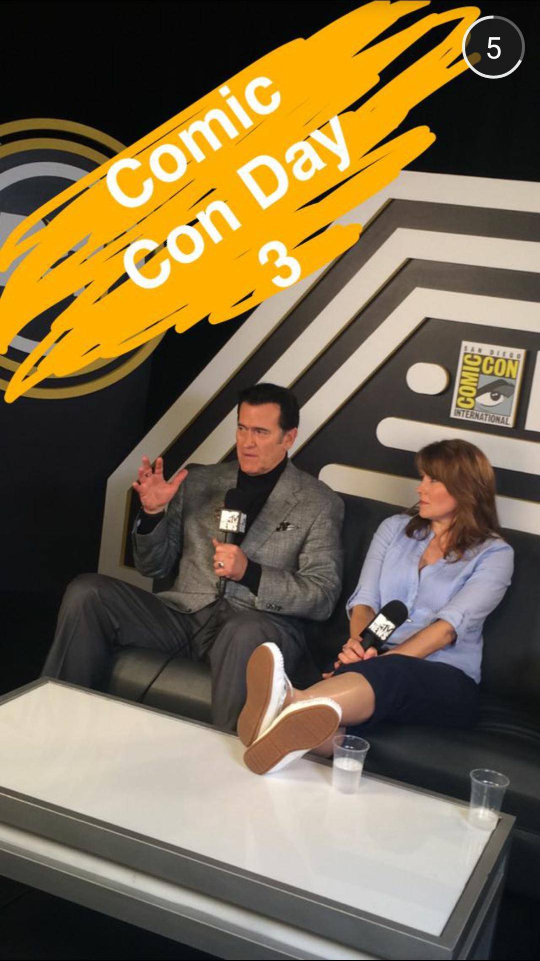 Lucy Lawless & Bruce Campbell SDCC MTV Snapchat | Scrolller