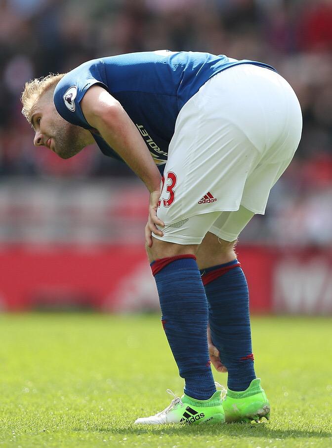 Luke Shaw's fat ass showing brieflines 🍑 | Scrolller