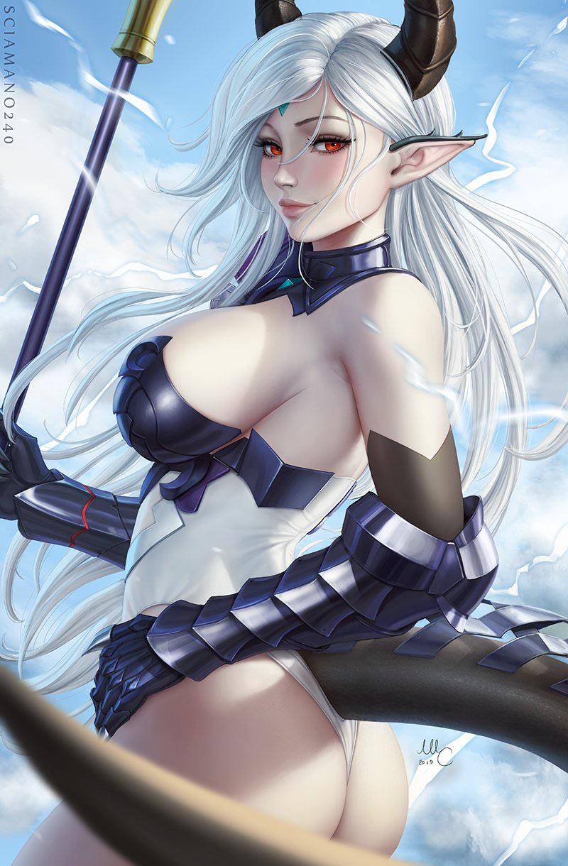 Luna from Epic Seven | Scrolller