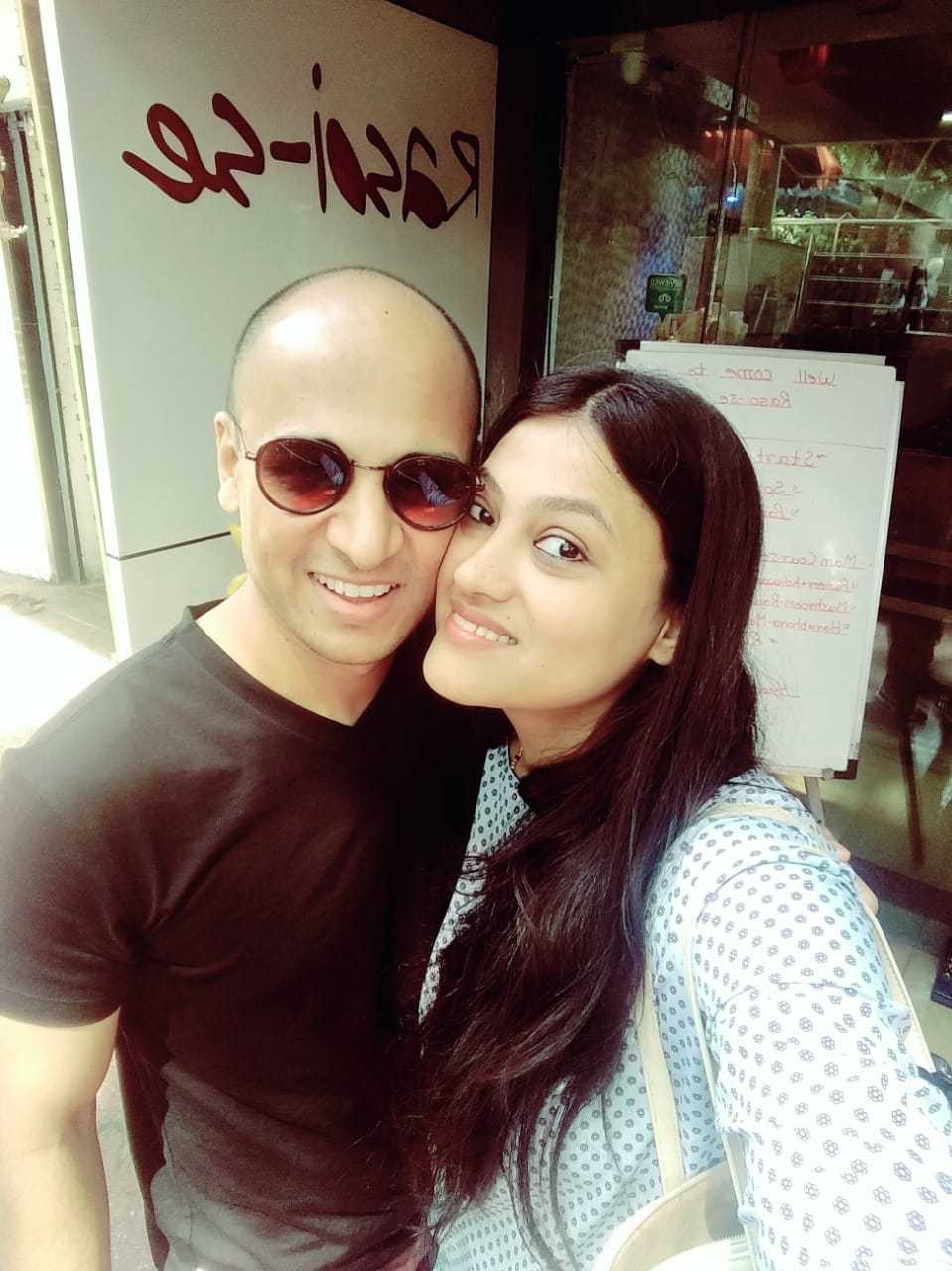 Lunch date with bae, bald is always beautiful.💑 | Scrolller