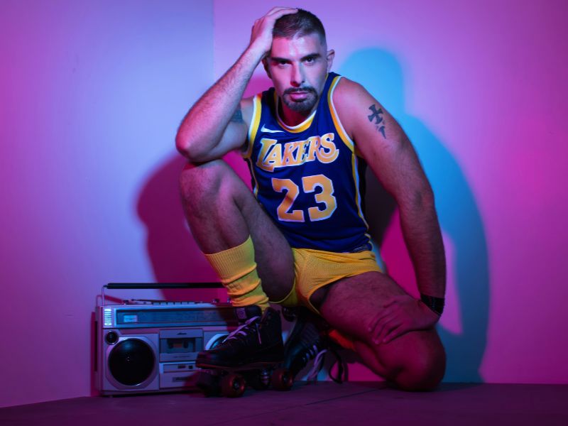 M. Jordan (with a hint of ball sack..) | Scrolller