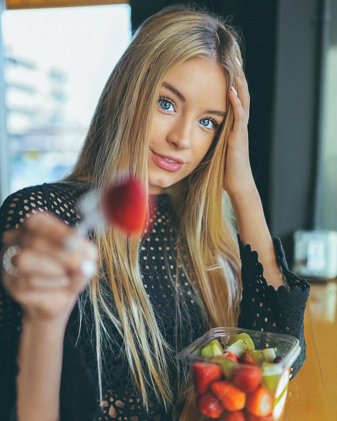 Maddy Perinovic - Strawberry | Scrolller