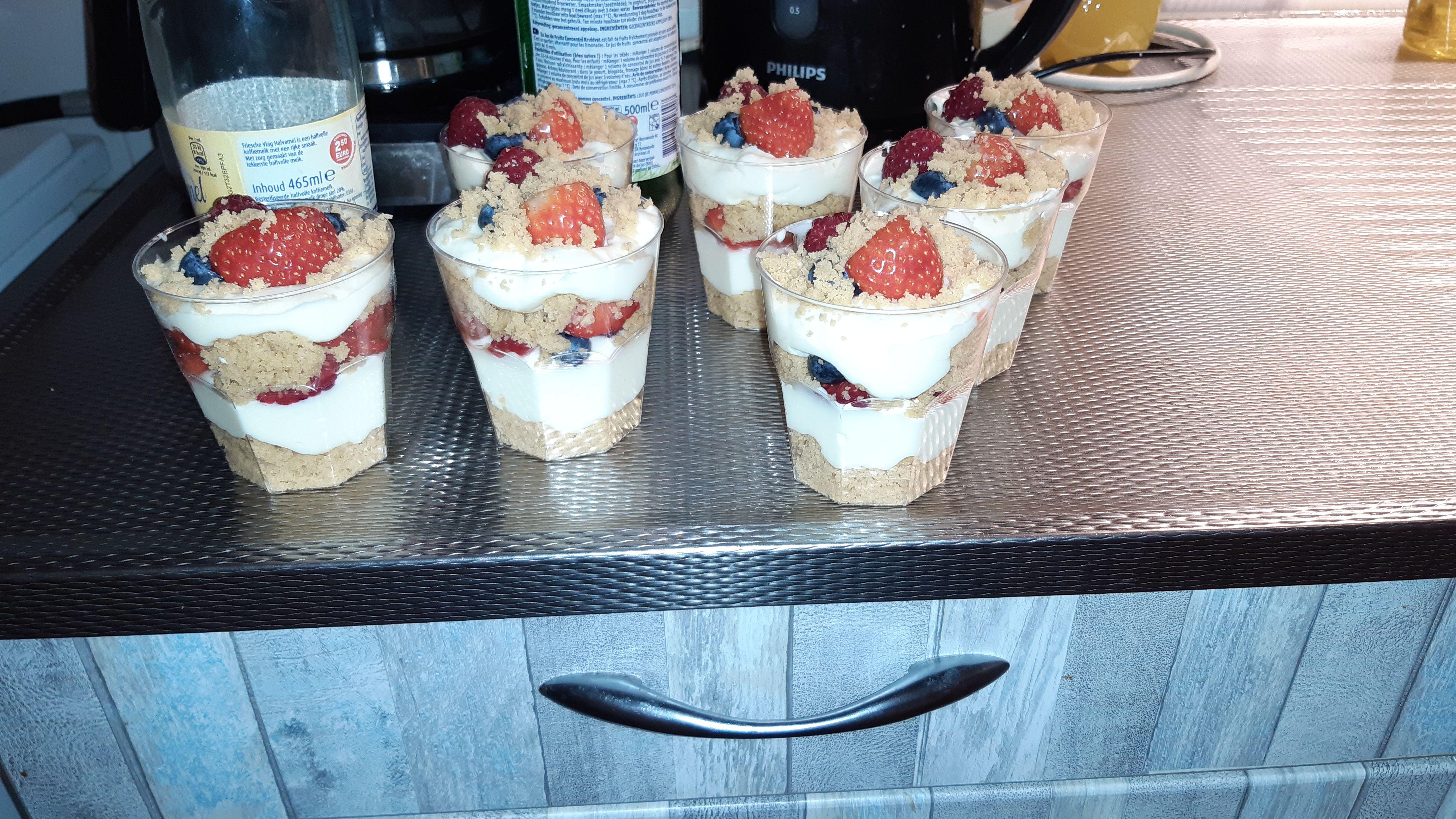 Made some yummy cream cheese desserts | Scrolller