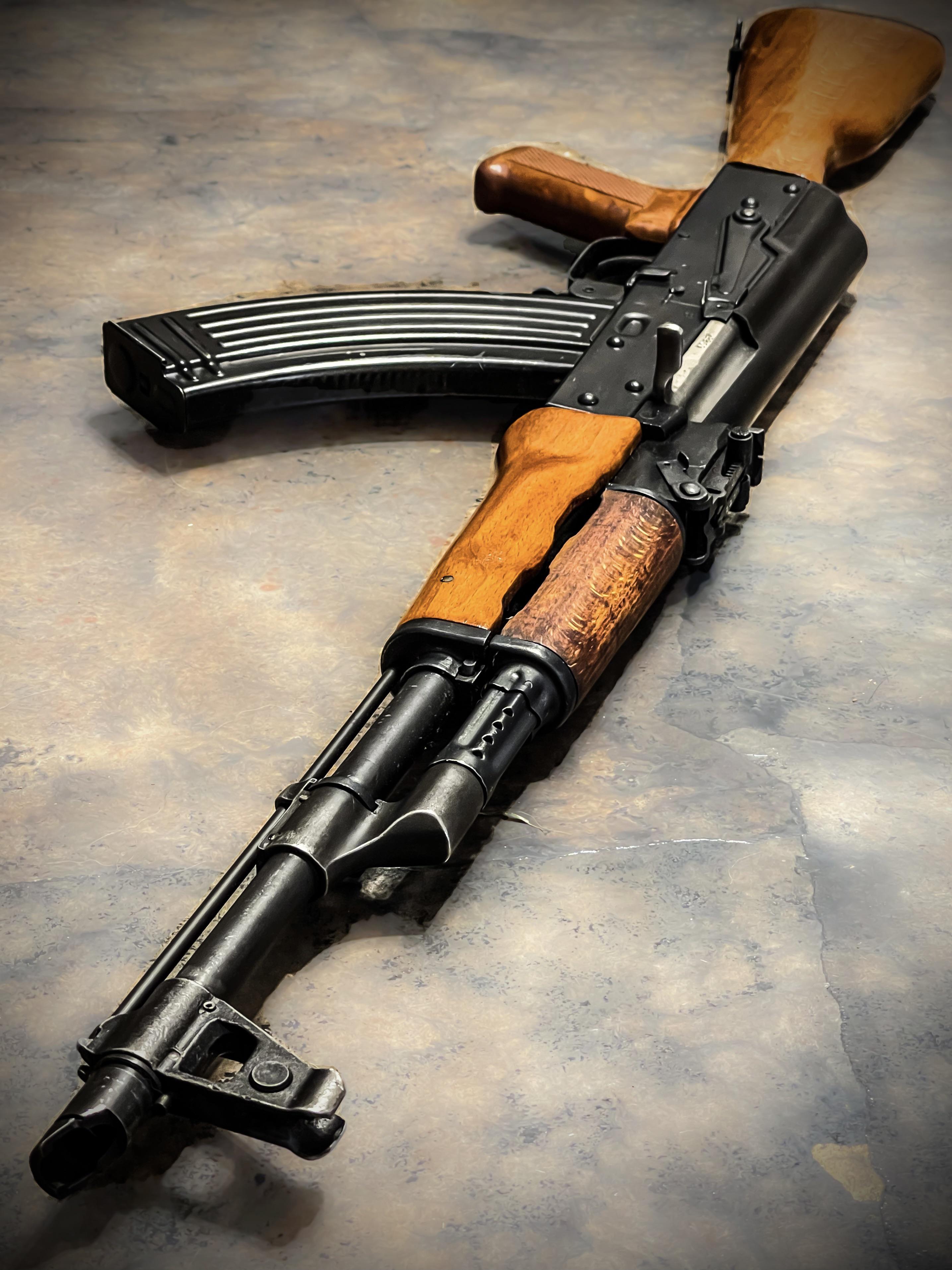 MAK90 Monday! | Scrolller