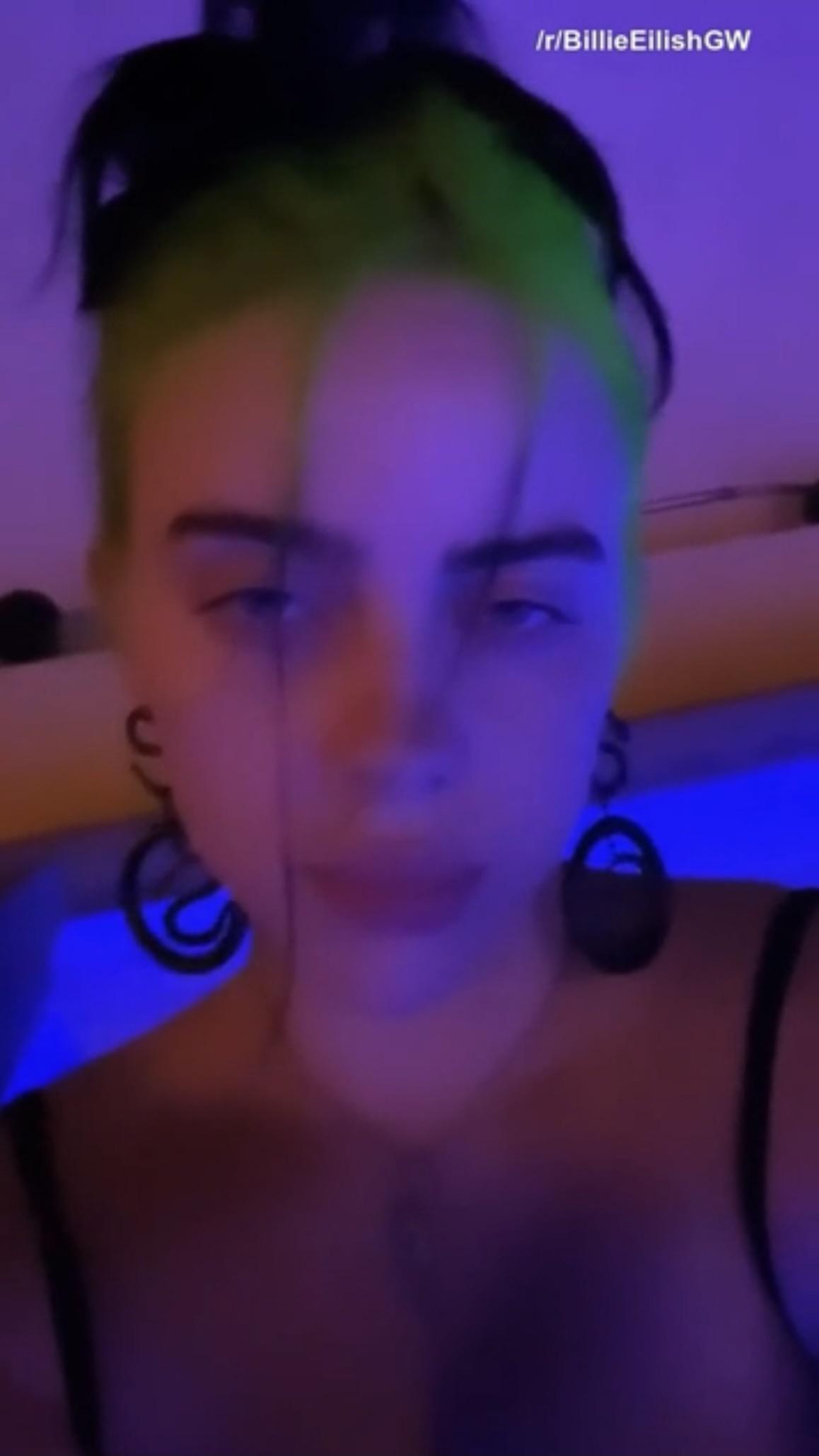 Make me cum for Billie Eilish | Scrolller