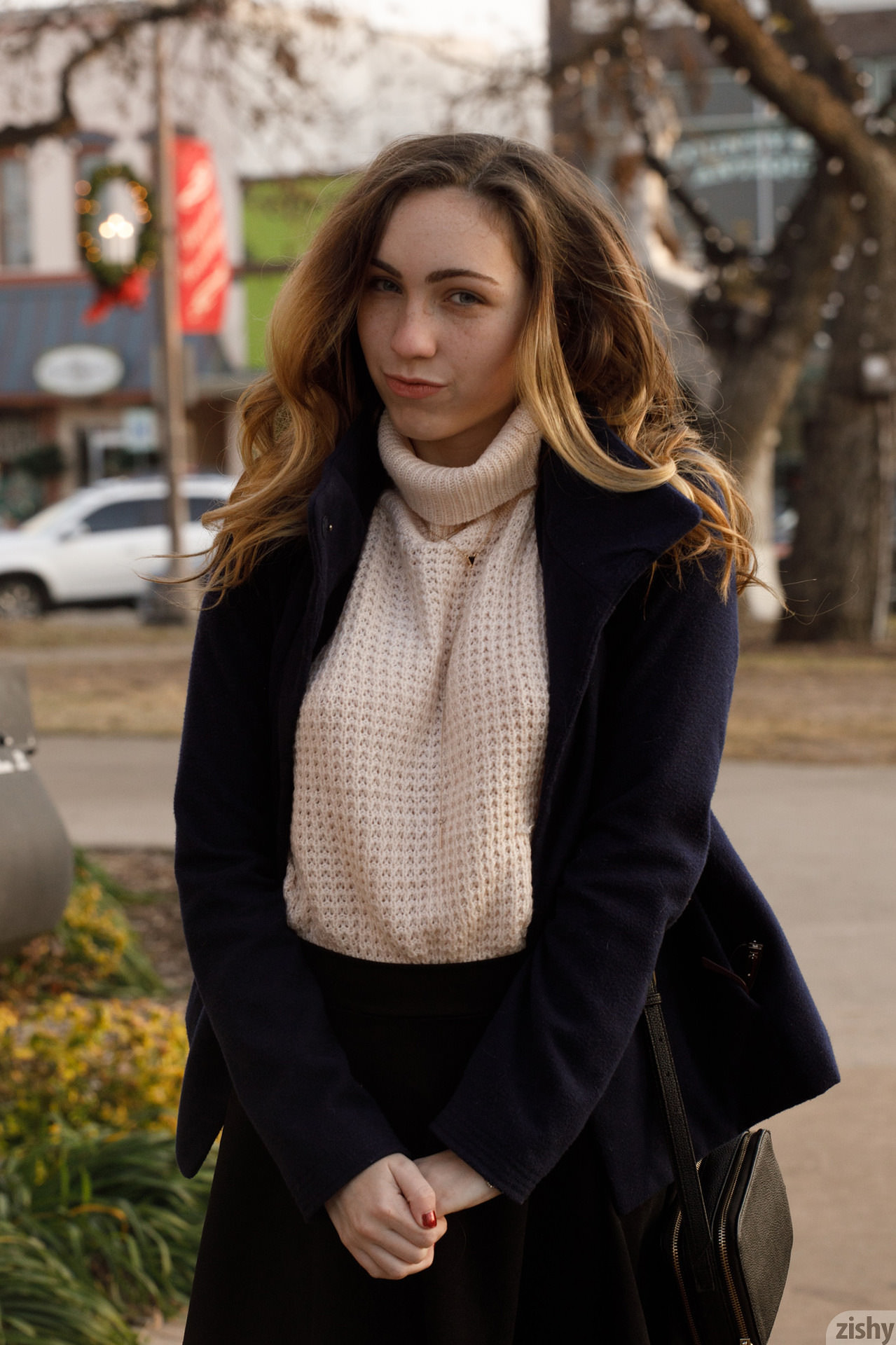 Mallory Christopher | Scrolller