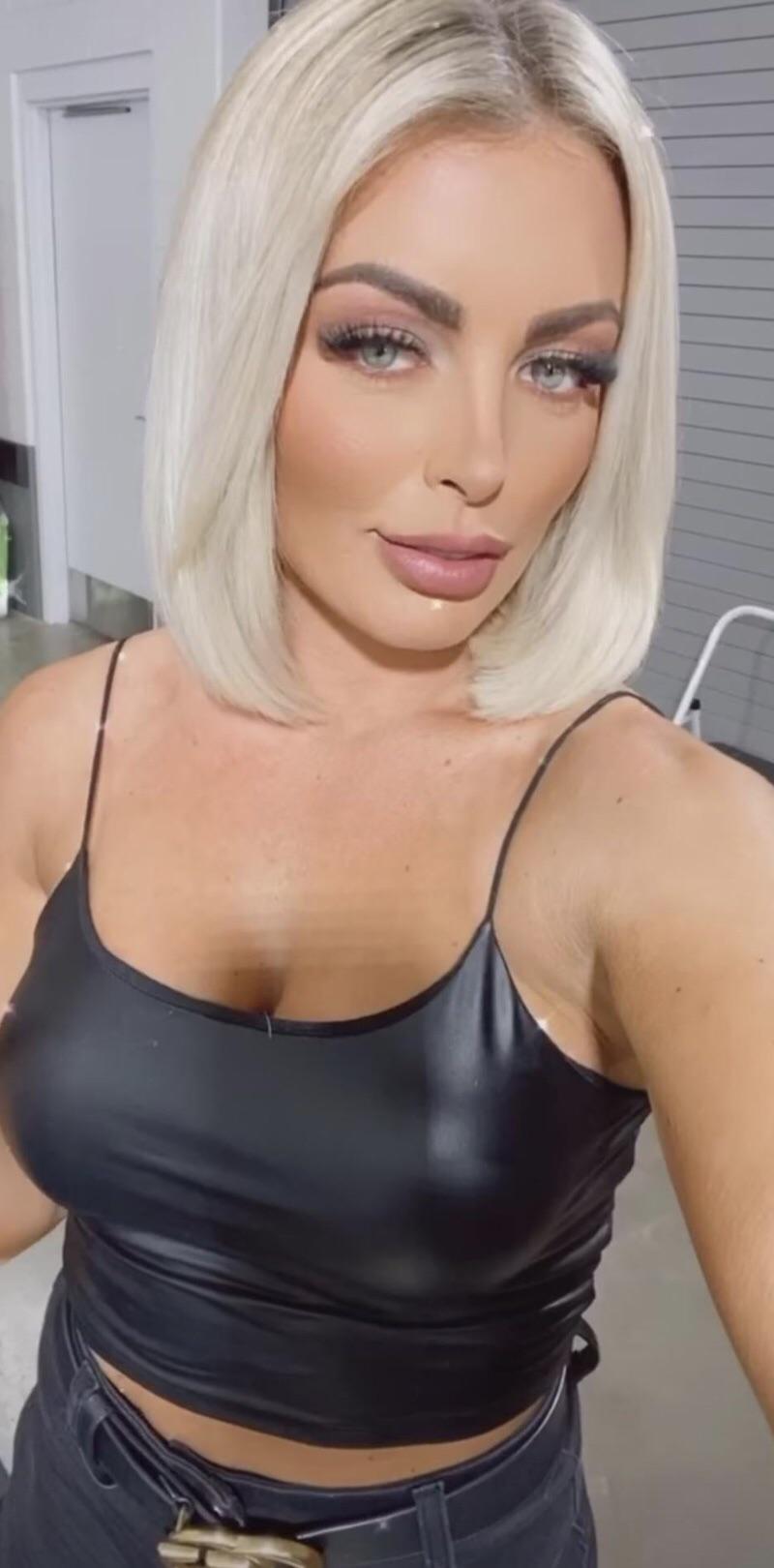 Mandy Rose | Scrolller