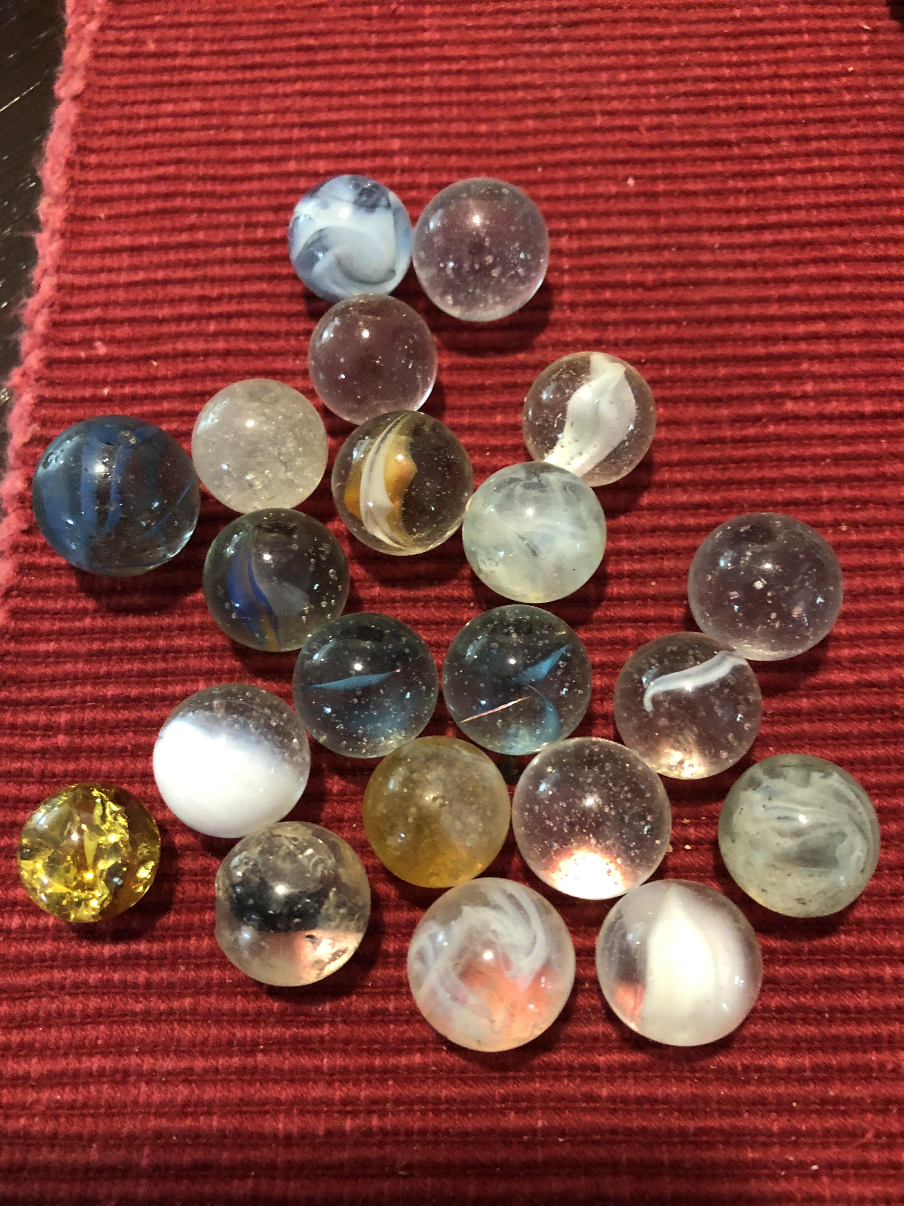 Marble inspecting | Scrolller