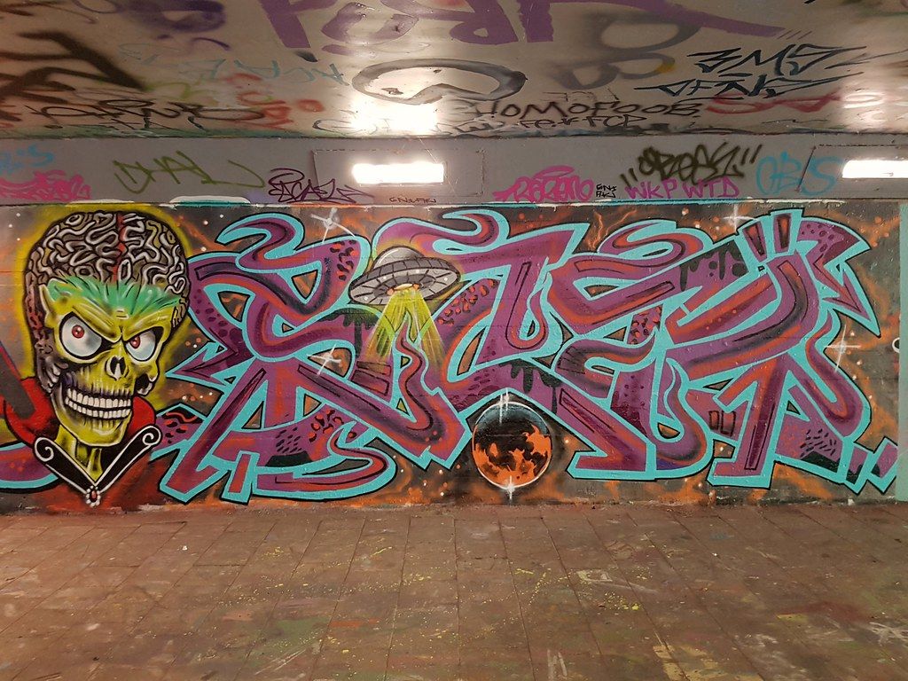 Mars Attacks | Scrolller