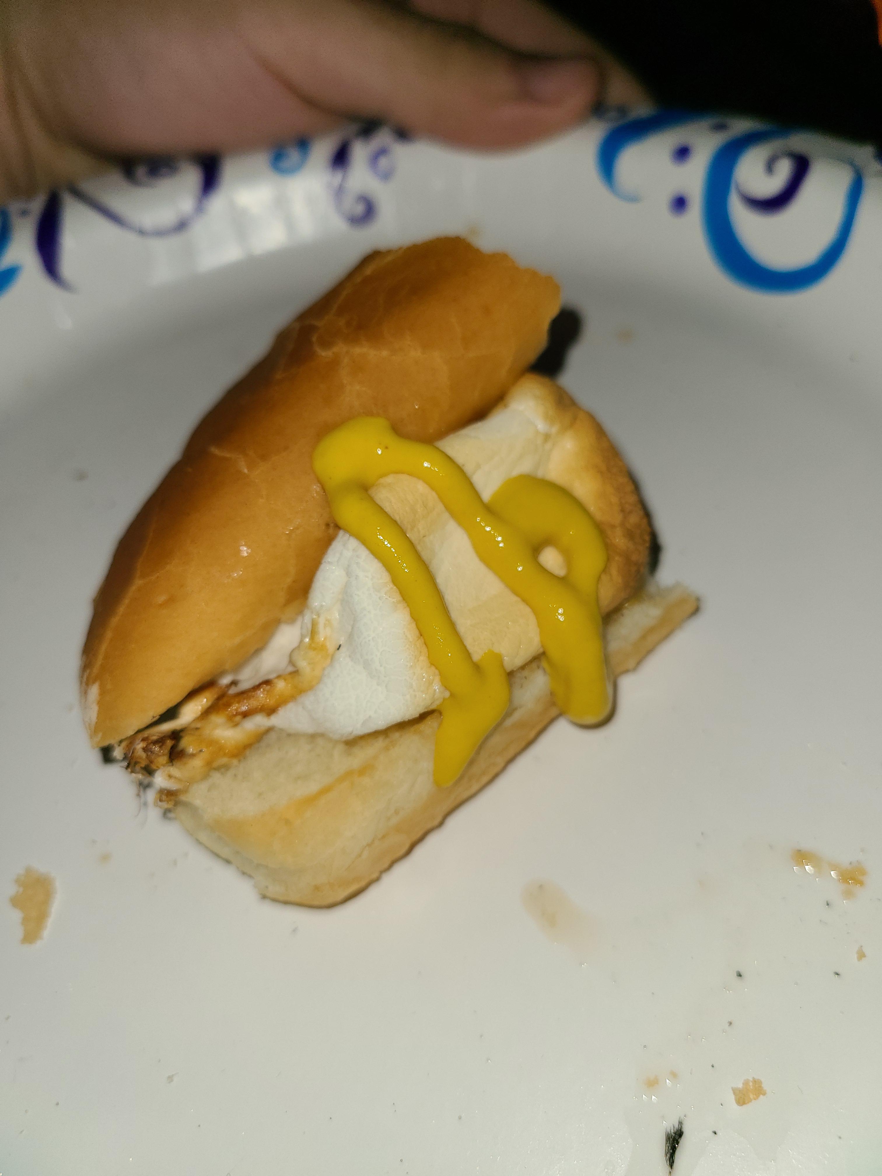 Marshmallow hotdog | Scrolller