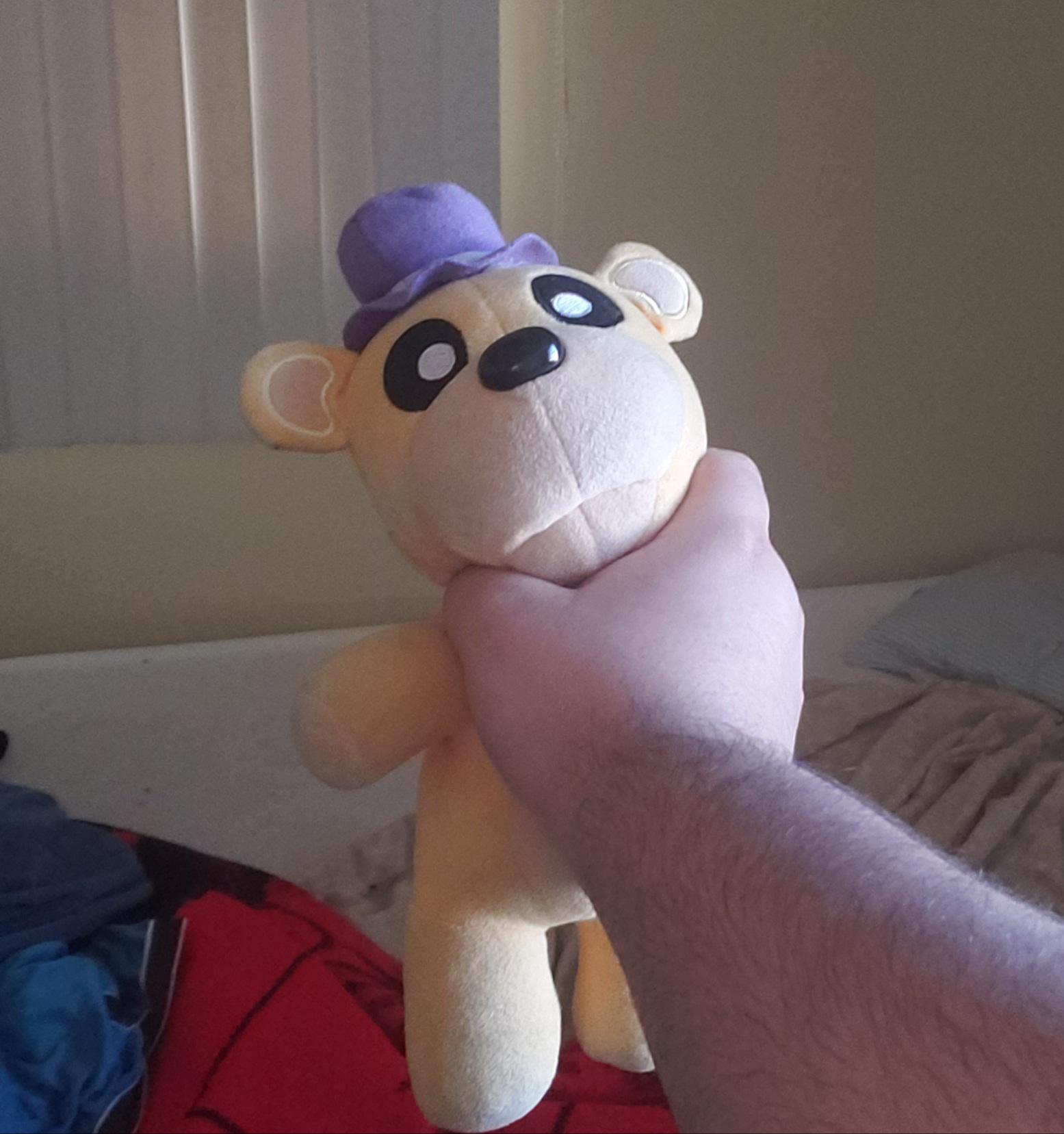 Me choking Fredbear to death | Scrolller