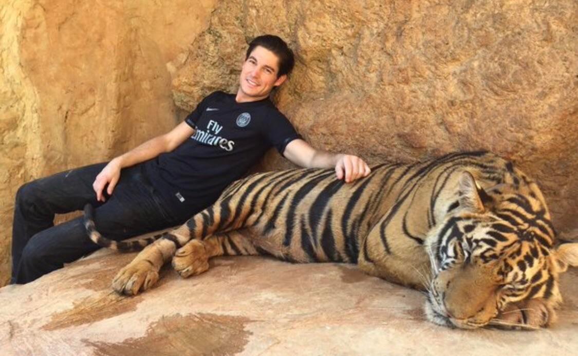 Meet Pharaoh. Craig sure does have a way with cats! He must be the cat whisperer. | Scrolller