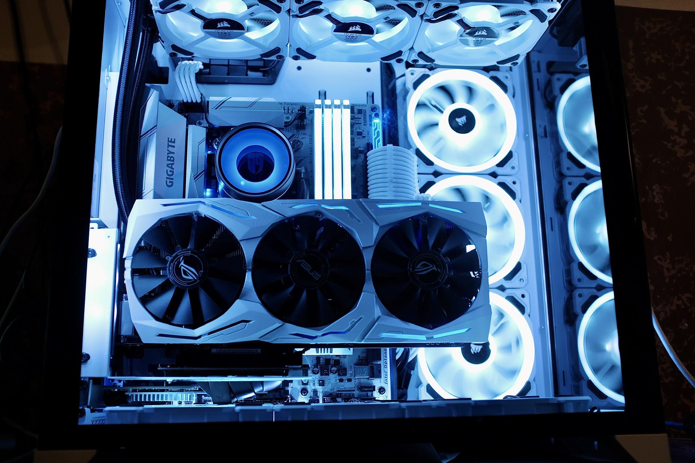 Meet White Walker | Scrolller