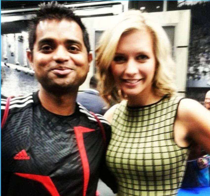 Meeting Rachel | Scrolller