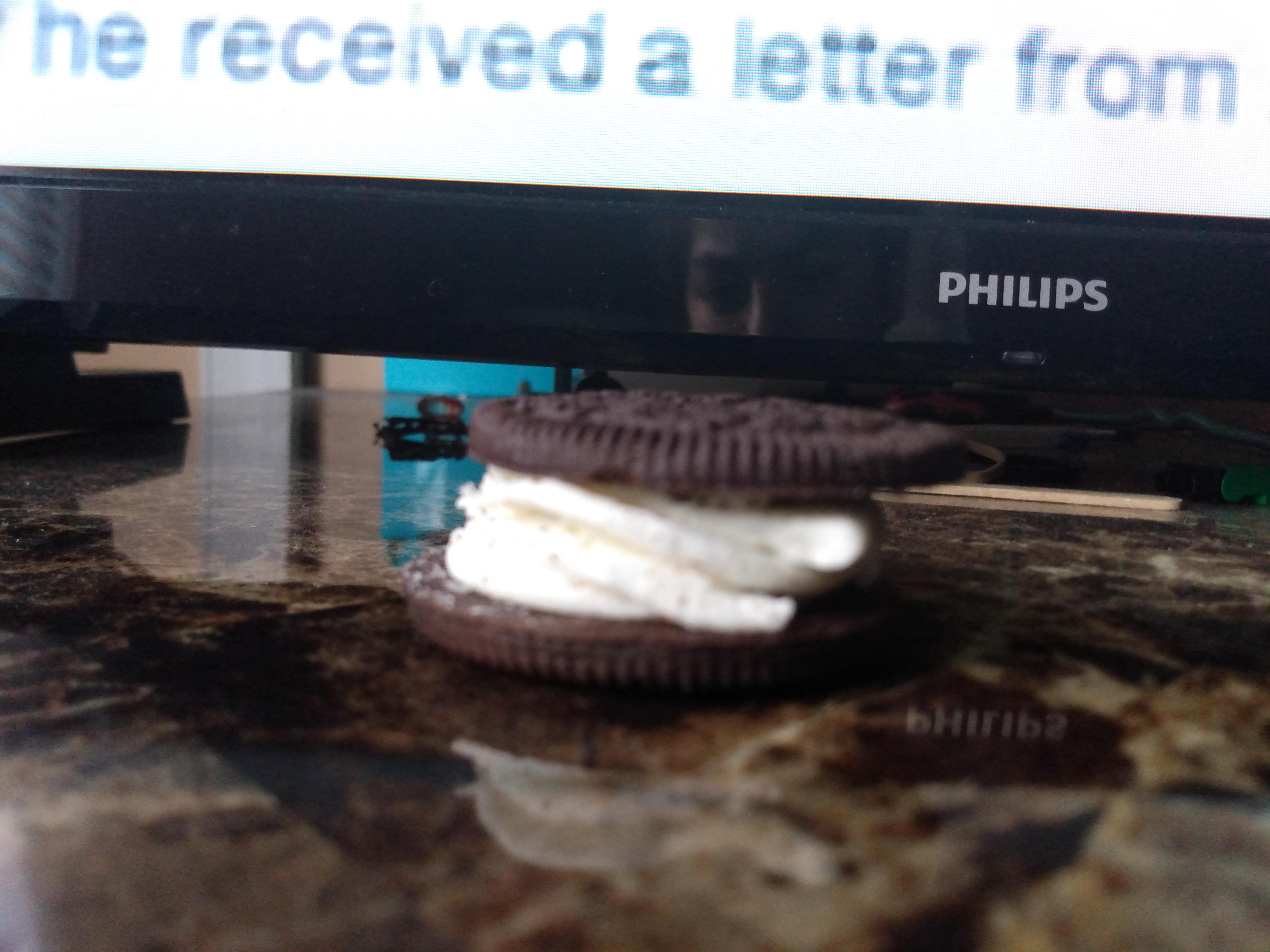 Mega Oreo | Scrolller