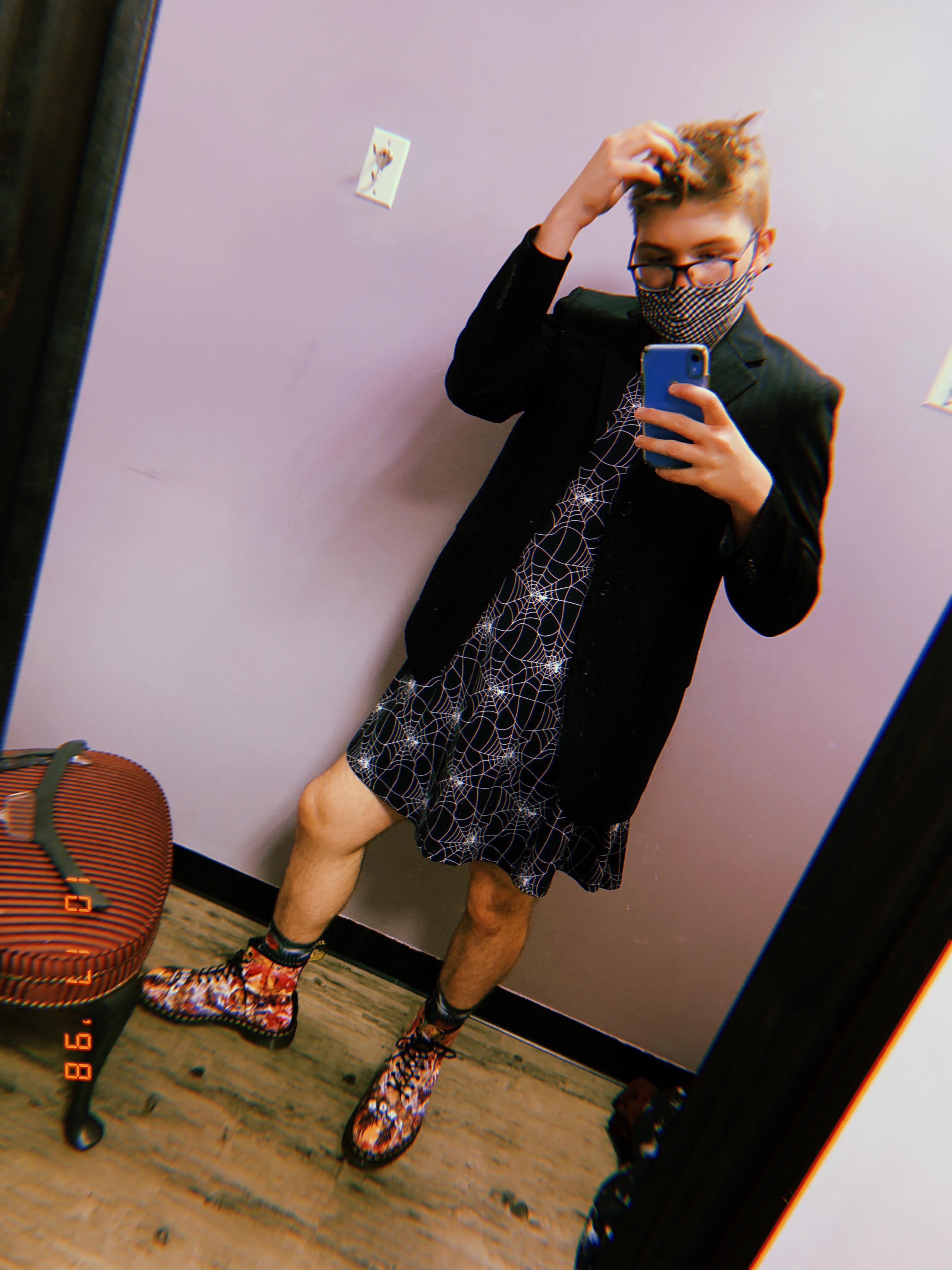 Men in dresses really be hittin different. | Scrolller