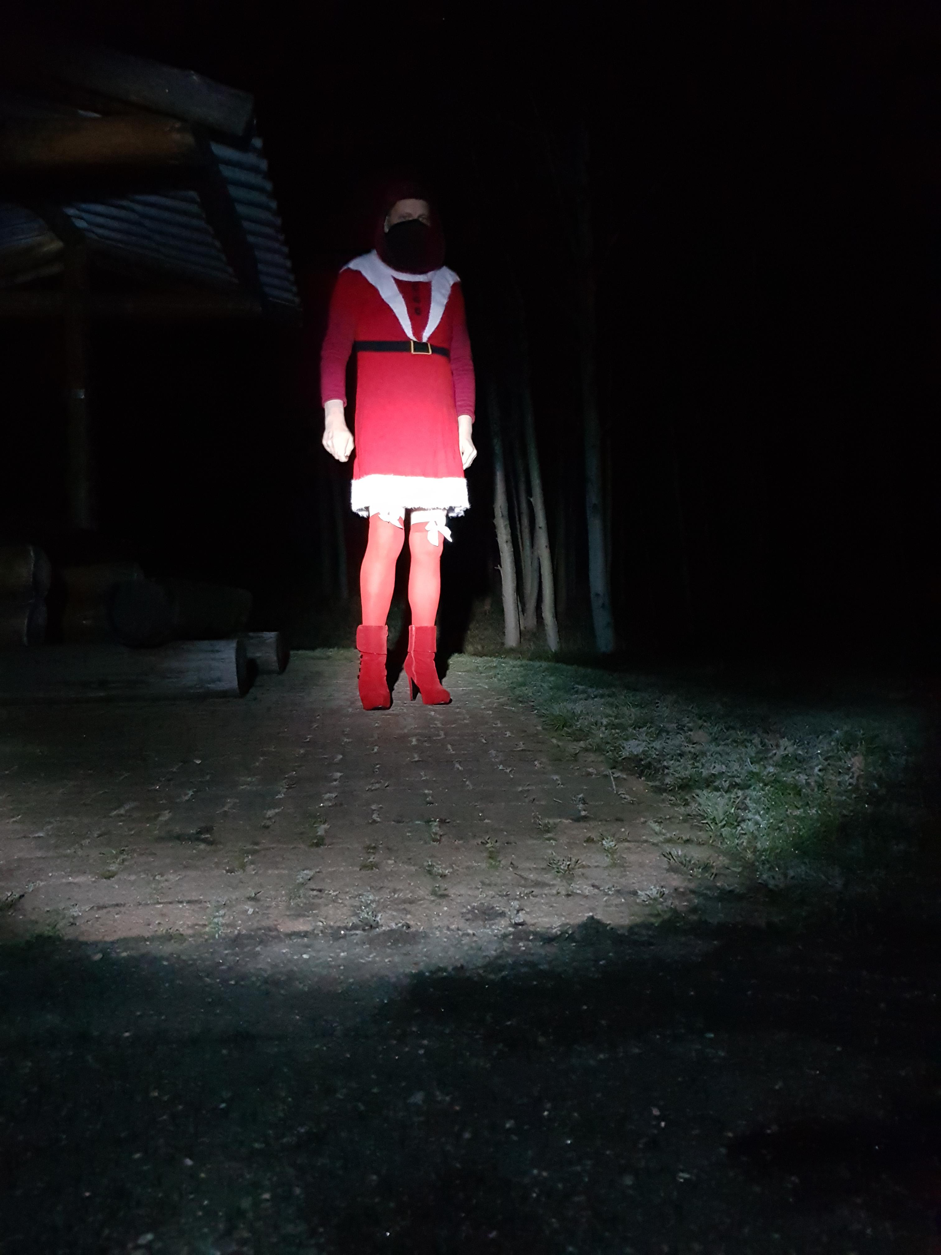 Merry xxxmas | Scrolller