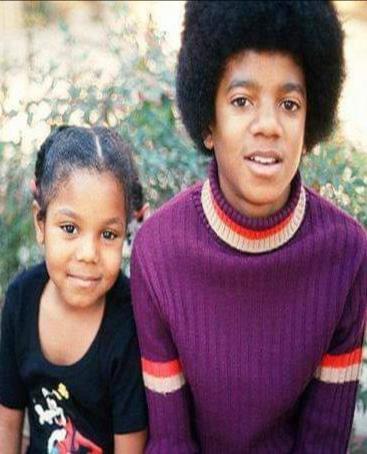 Michael Jackson and Janet Jackson 💞👑 | Scrolller